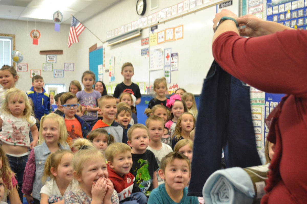 5 classroom baby shower ideas for teacher (free printables) - My Silly ...