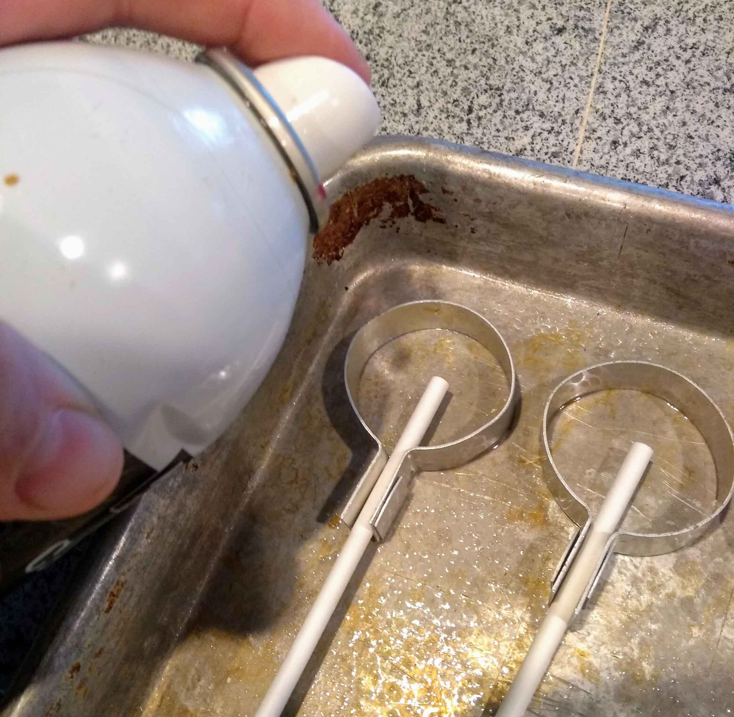 How to make yummy homemade suckers - My Silly Squirts