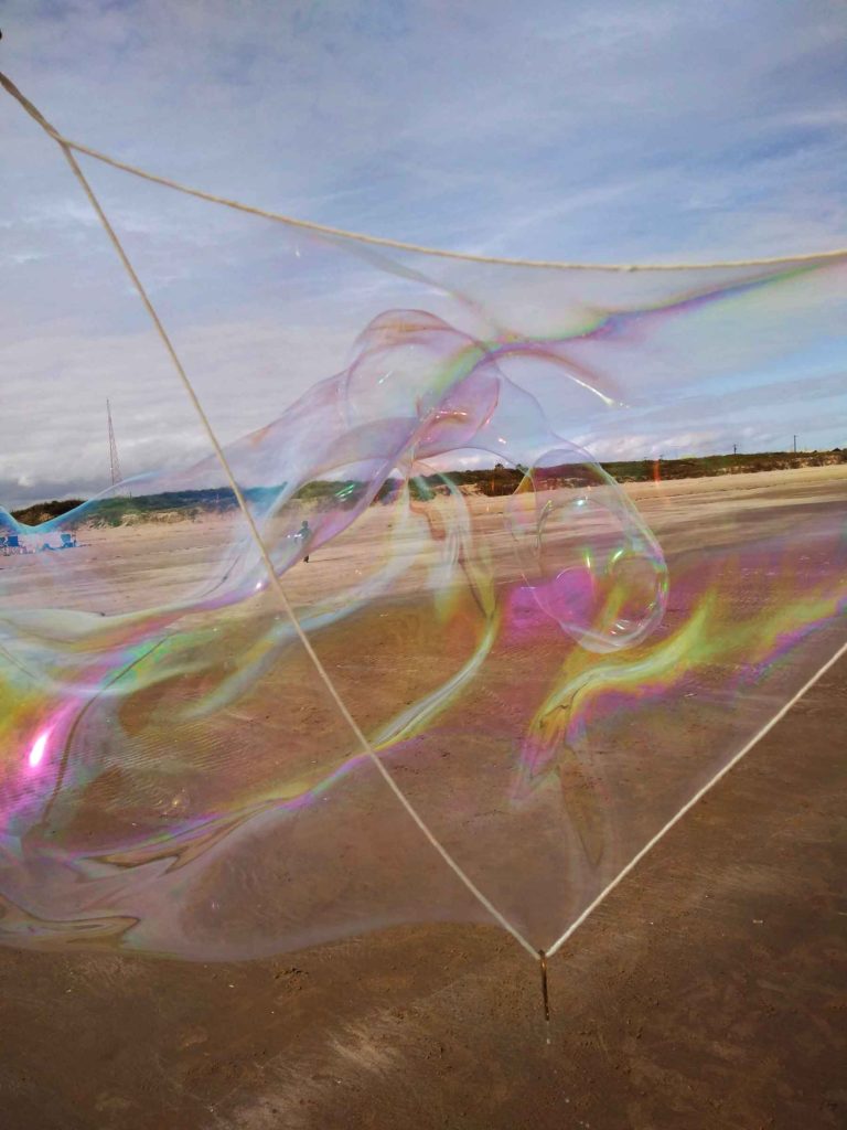 I found the best giant bubble recipe. Here are the results. - My Silly ...