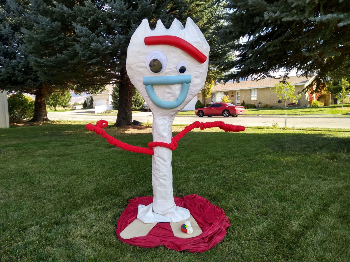 How to make a life-size Forky from Toy Story 4 - My Silly Squirts