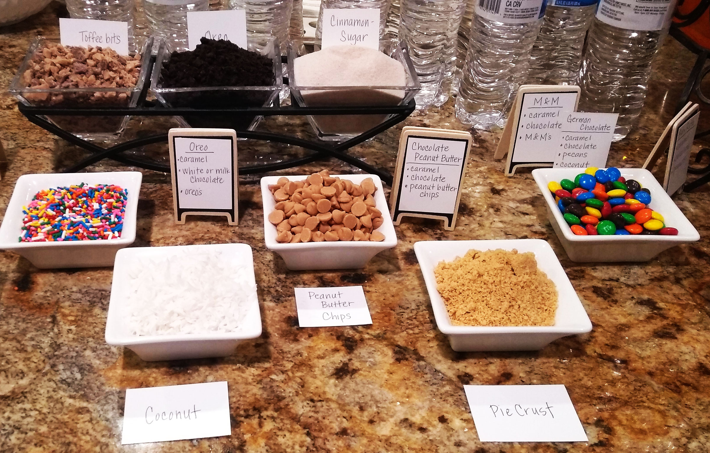 How to make a caramel apple bar (with free printable topping labels ...