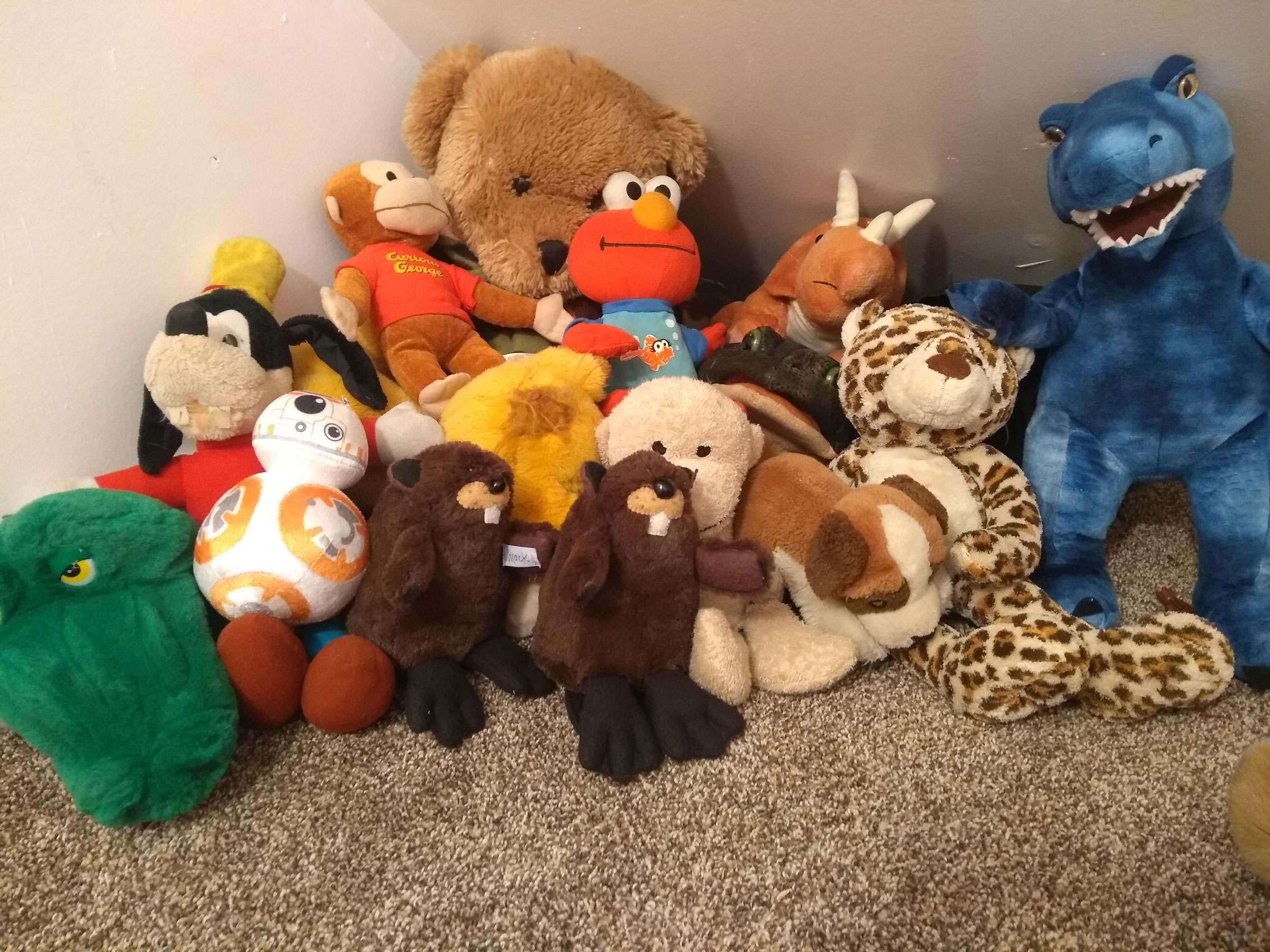 Five must-have toys to keep. Five toys to toss. - My Silly Squirts