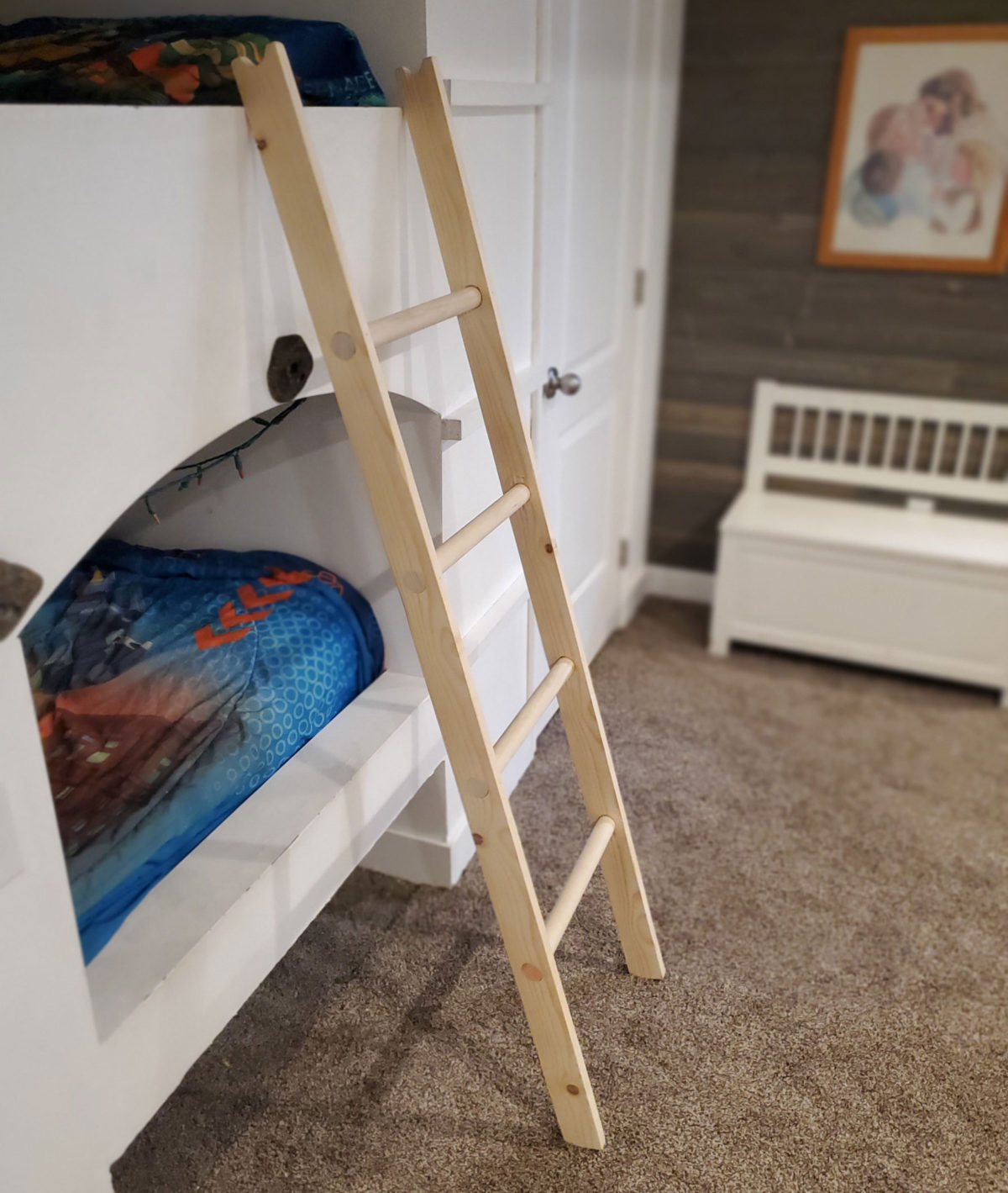 Easy DIY wooden bunk bed ladder - My Silly Squirts