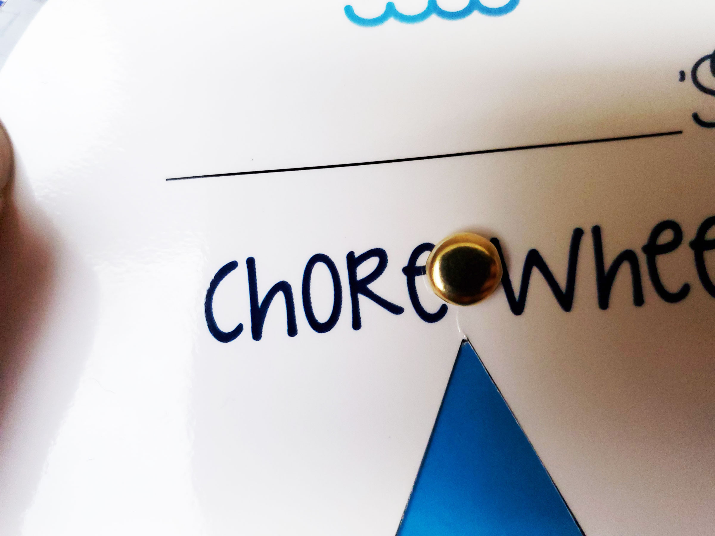 FREE daily fill-in-the-blank chore wheel - My Silly Squirts