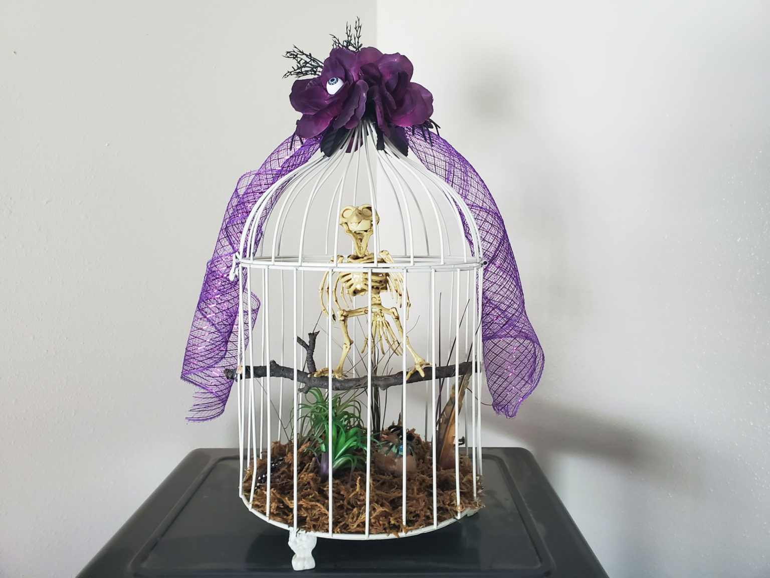 The easiest DIY birthday money box in three steps - My Silly Squirts