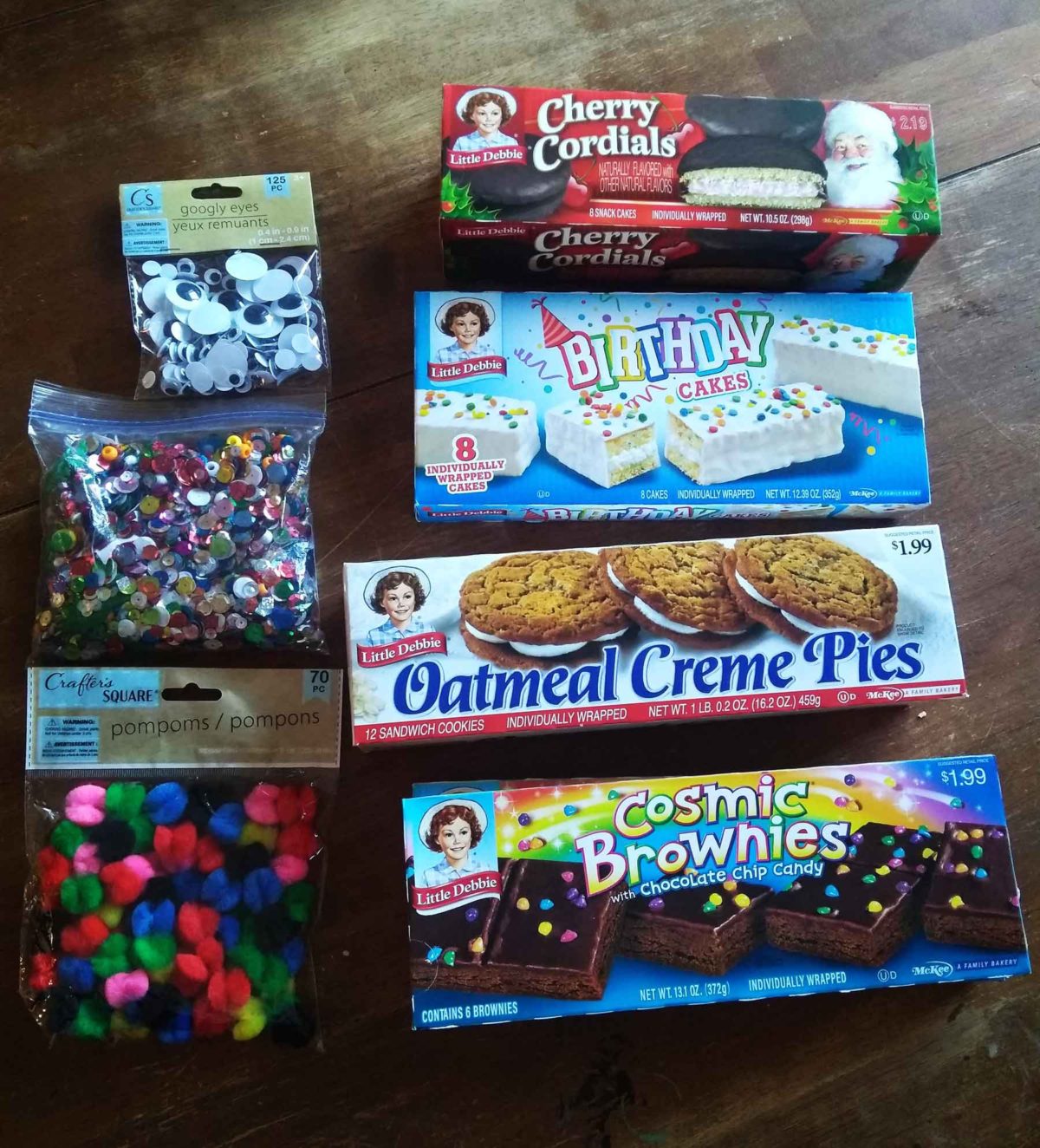 Cute Little Debbie Christmas craft (free printable) - My Silly Squirts