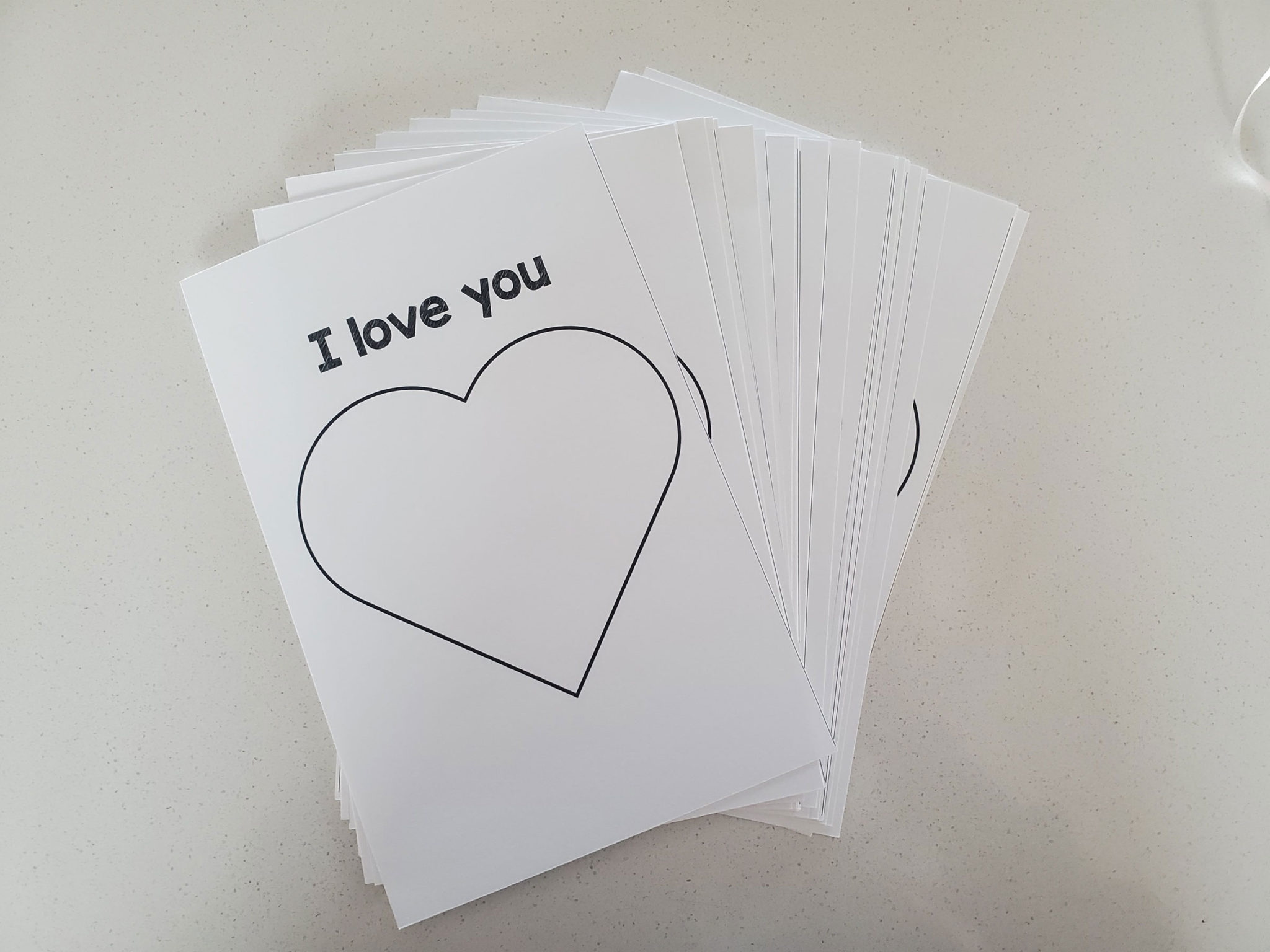 Free printable DIY simple heart craft for kids - My Silly Squirts