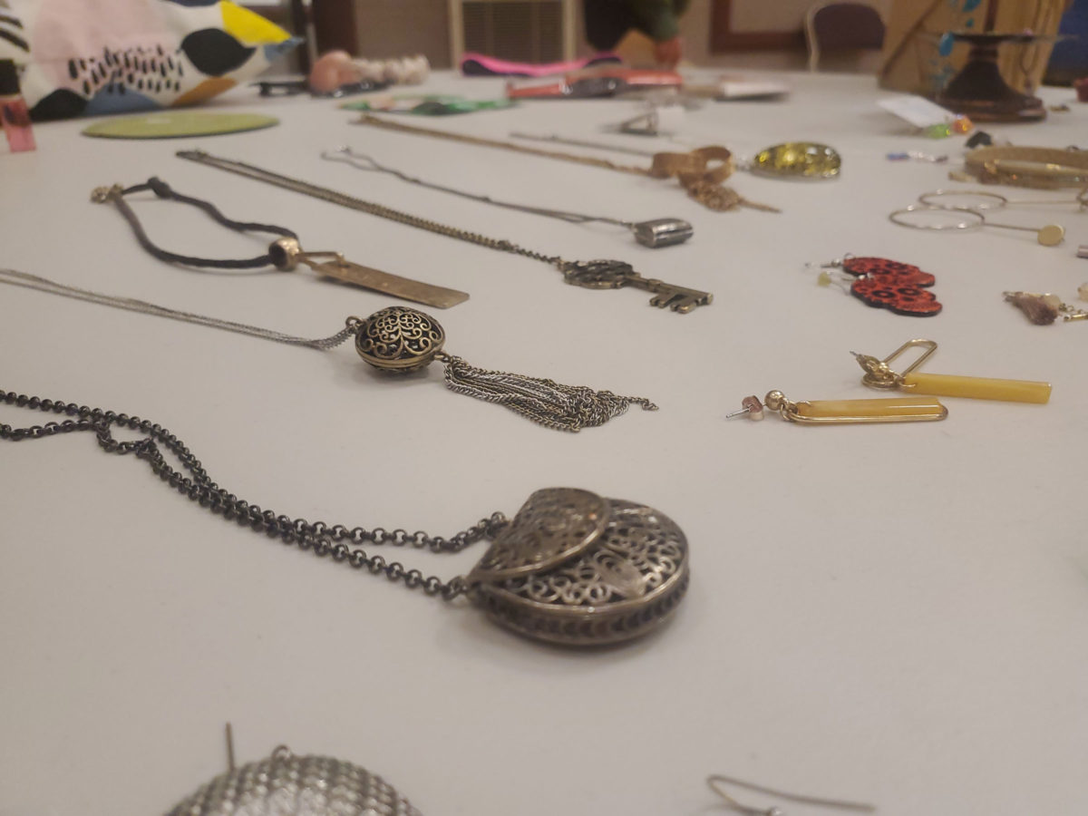 My Sister's Closet: LDS Young Women's clothing swap in four easy steps ...