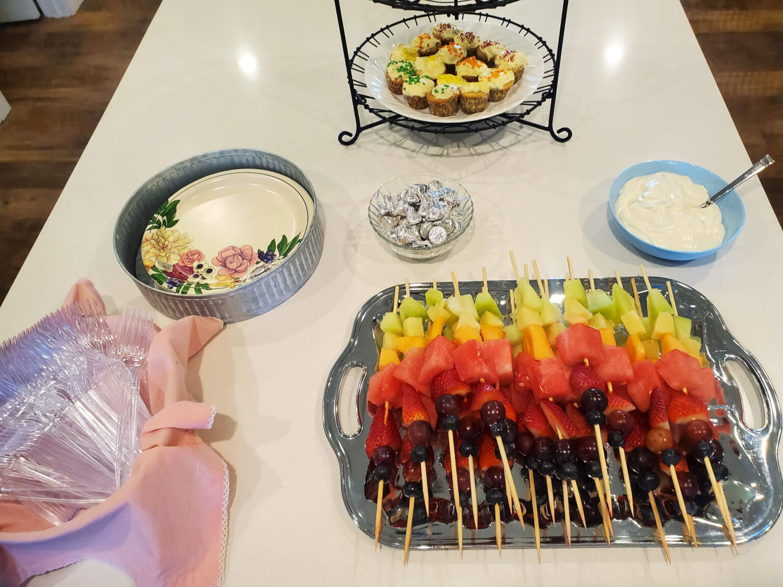 How to make rainbow fruit skewers in two easy steps! - My Silly Squirts