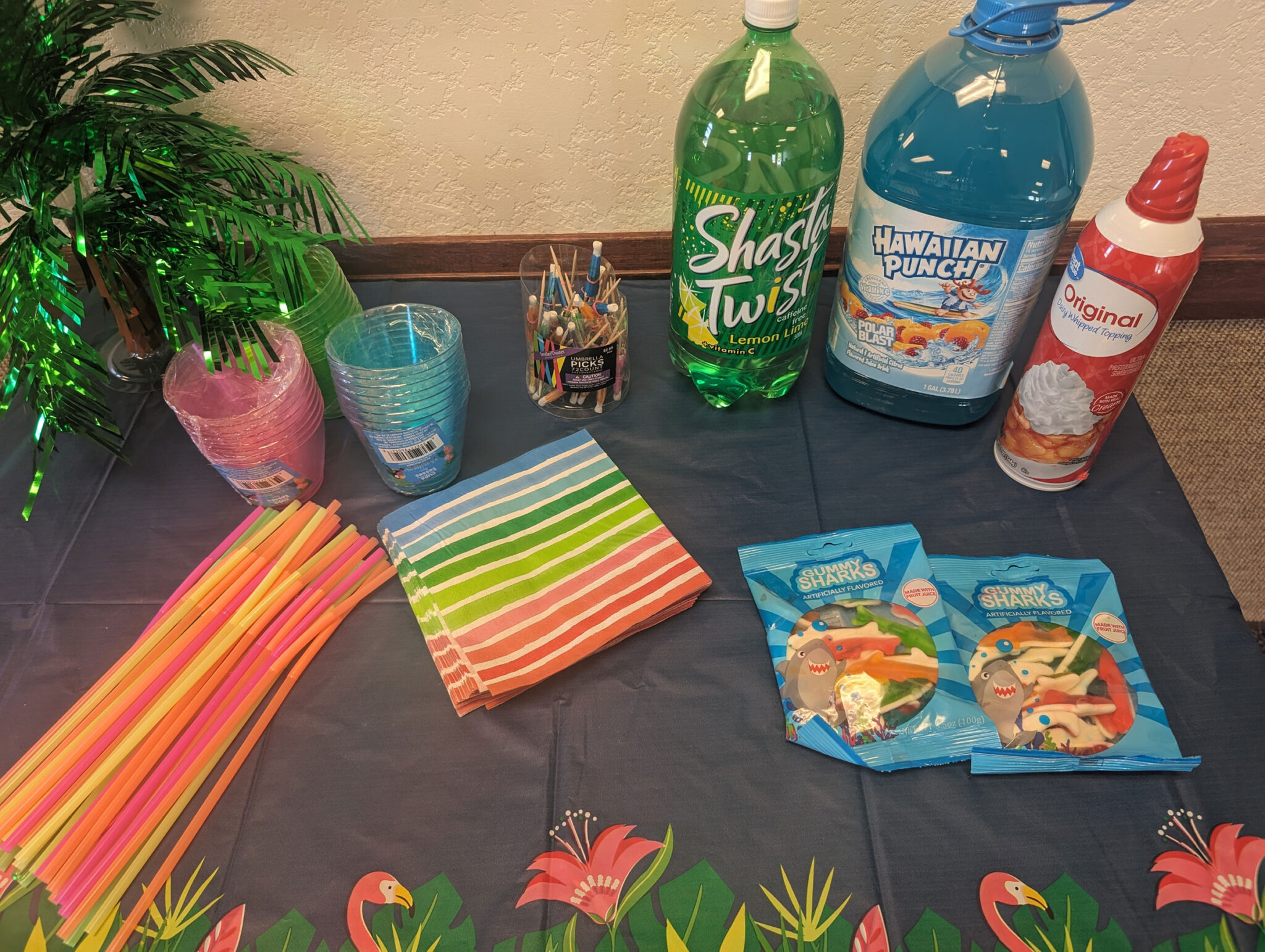 Moana Mocktails: one of the best kids party drinks - My Silly Squirts