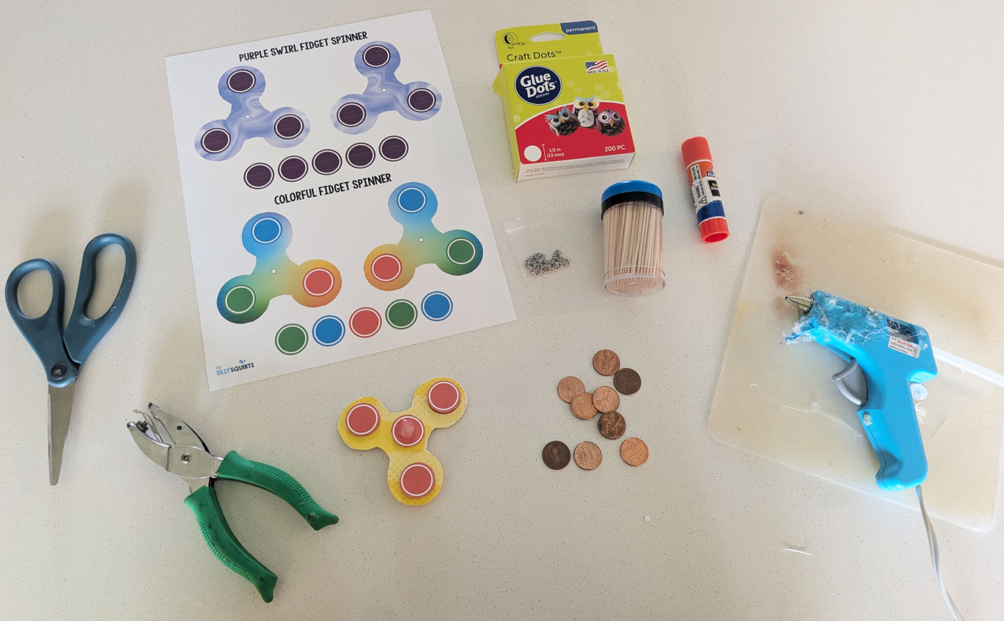 DIY paper fidget spinner kids craft with free template! - My Silly Squirts