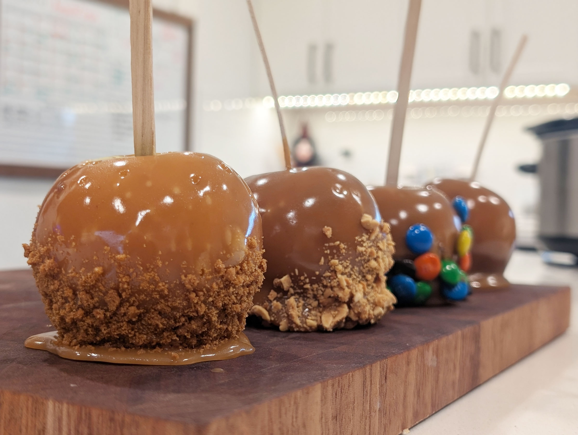 The BEST homemade caramel apple recipe - My Silly Squirts